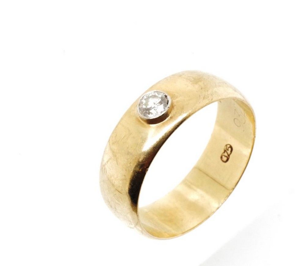 Bezel Set Diamond 9ct Gold Ring, 0.20ct RBC Diamonds - Rings - Jewellery
