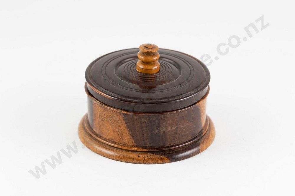 Victorian Yew Wood Circular Box, 12.3 cm Diameter - Boxes - Writing ...