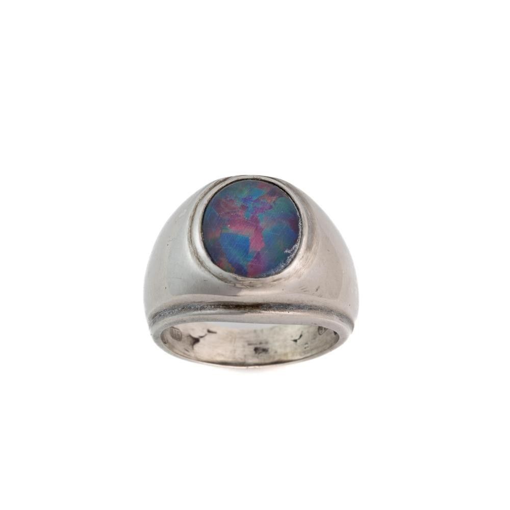 Silver Opal Ring with Spectral Colors, Size 13.5 x 11.5mm - Rings ...