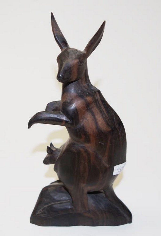 Wooden Kangaroo and Joey Sculpture - Animals & Birds - Sculpture/Statuary