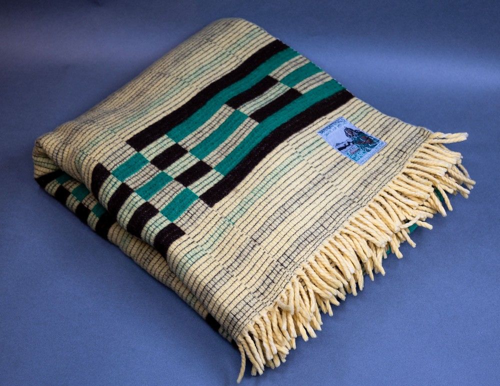Manatunga Travel Rug with Tukutuku Panel Pattern, Early 20th Century ...