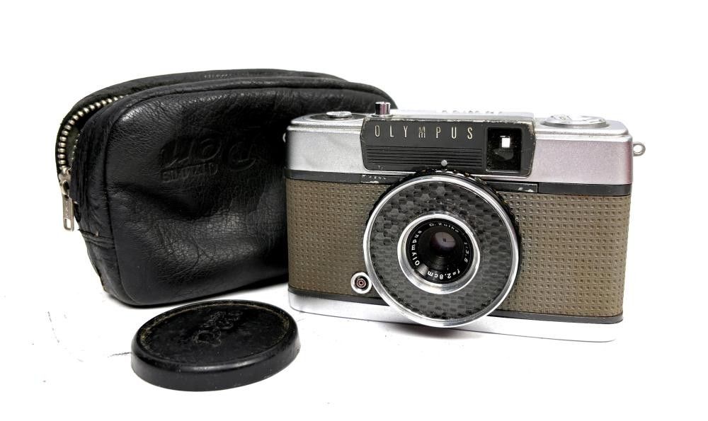 Vintage Olympus Pen EE Half Frame Camera with 30mm Lens - Photography ...