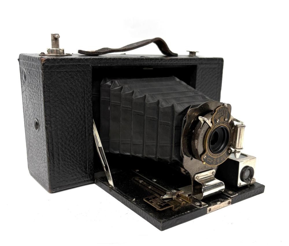 Vintage Kodak No. 3 Folding Brownie Camera with 124 Film - Photography ...