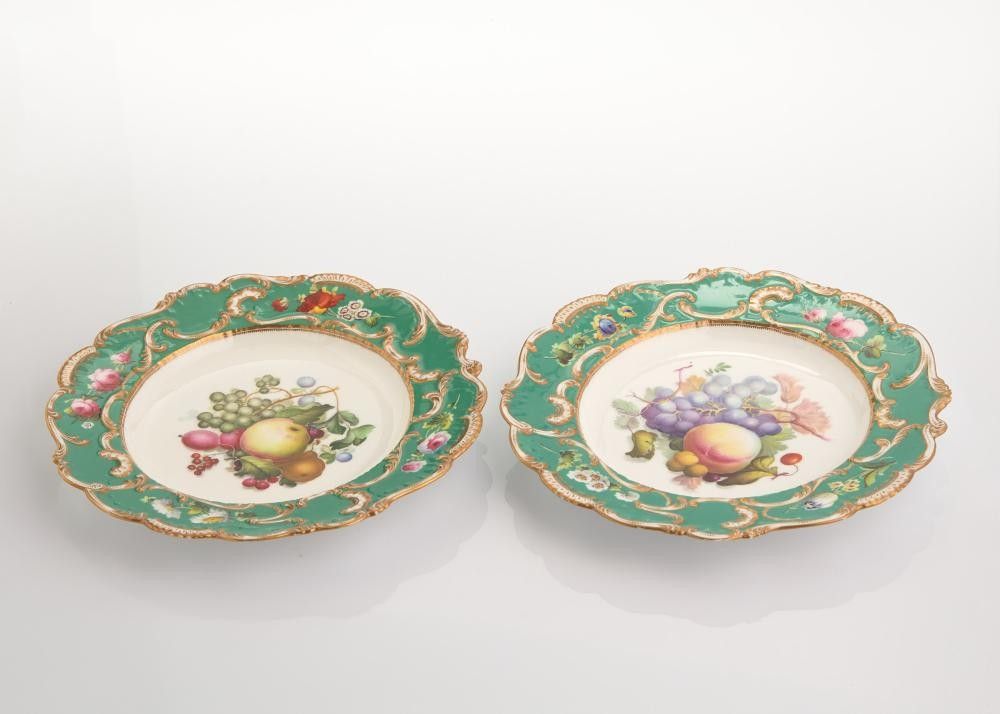 Minton Plates with Green and Gilt Borders, circa 1830 - Minton - Ceramics