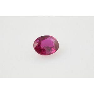 3.12ct Bright Red Oval Ruby - Unmounted / Loose Stones - Jewellery