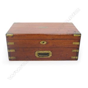 Victorian Games Box with Chess, Draughts, and More - Games & Puzzles ...