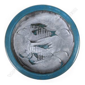 Peter Stichbury Twin Fish Plate - New Zealand Potters & Themes - Ceramics