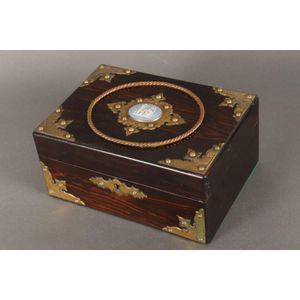 Victorian Coromandel Work Box with Wedgwood Medallion - Wedgwood - Ceramics
