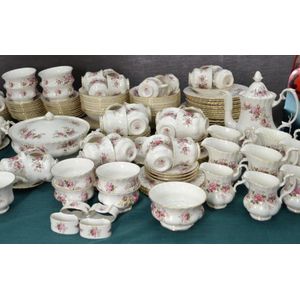 Royal Albert Lavender Rose Tableware Set - Royal Albert - Ceramics