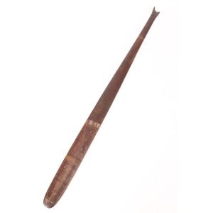 Australian Aboriginal artefacts: clubs, waddys and nulla nulla - price ...