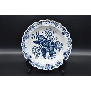 Worcester Porcelain Blue & White Plate c1780 (Small Chip) - Worcester ...