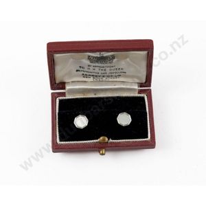 Asprey London 9ct White Gold Shirt Studs with Mother-of-Pearl ...