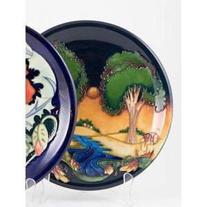 Moorcroft Pottery (England) plates - price guide and values