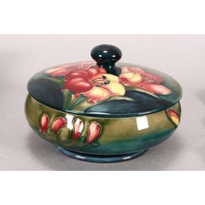 Moorcroft Pottery (England) African Lily pattern - price guide and values