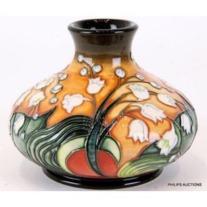 British Moorcroft Pottery designer Emma Bossons - price guide and values