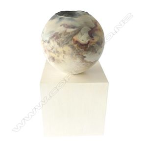 Ray Rogers (Australia / New Zealand) ceramics - price guide and values