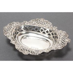 Edwardian Silver Sweets Basket with Pierced Lattice Motifs - Baskets ...