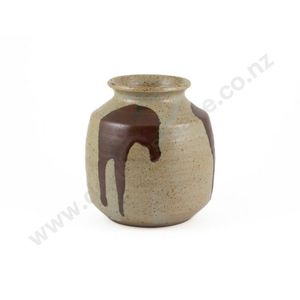 New Zealand Pottery Vase - New Zealand Potters & Themes - Ceramics