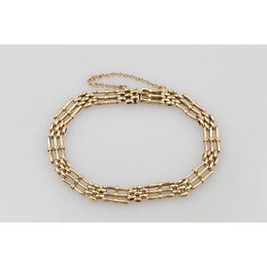 Antique or later gold gate link bracelet - price guide and values