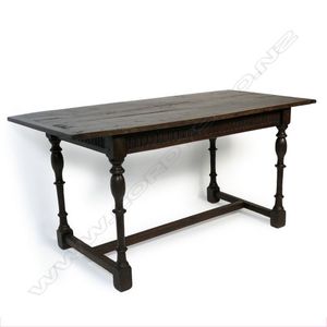 Elizabethan Style Oak Refectory Dining Table with Turned Legs - Tables ...