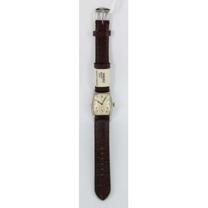 Rectangular Elgin Watch with Gilt Numbers and Leather Band - Watches ...