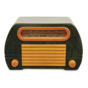 1945 Fada 652 Temple Radio with Louvered Grille - Radios ...