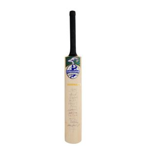 1997-98 Australian Cricket Bat with 13 Signatures - Sporting - Cricket ...