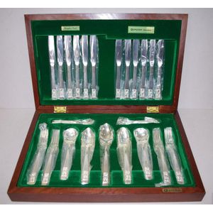 Oneida Hampton Court Silver Plate Cutlery Set - Set of 6 - Flatware ...