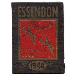 Vintage Essendon Football Club medals, badges and membership cards ...
