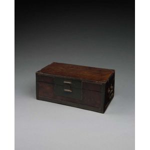 Burlwood Chinese Elm Box, Late 19th Century - Zother - Oriental