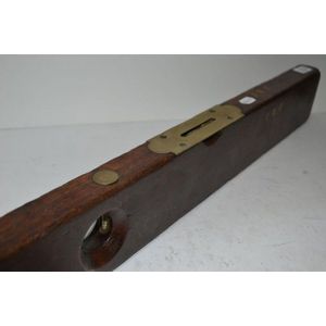 Vintage woodworking levels - price guide and values