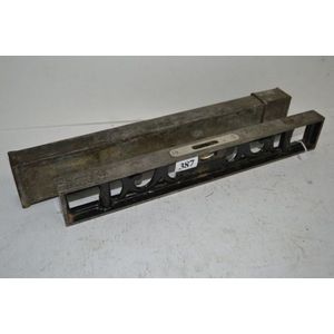 Vintage woodworking levels - price guide and values