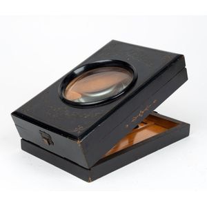 Floral Pattern Folding Graphoscope with Magnifier and Photograph Holder ...