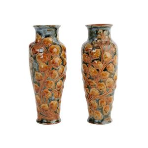 Doulton Lambeth Oak Leaf Vases by Butler, 1905 - Royal Doulton - Ceramics