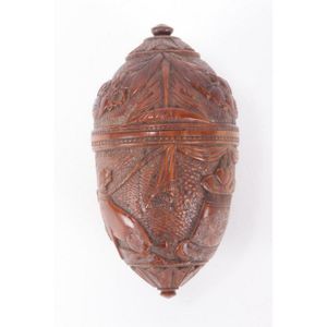 Vintage treen (small wooden items) - price guide and values