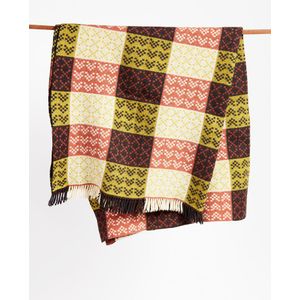 Manatunga Tukutuku Travel Rug - Rugs & Carpets - Textiles & Fabrics