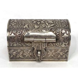 Sterling Silver Trinket Box with Ornate Floral Decoration, 925 - Boxes ...