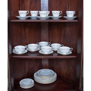 Paragon China Company (England) ceramics - price guide and values