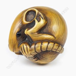 Carved Japanese ivory netsuke - price guide and values