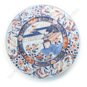 Japanese Imari Plate with Traditional Design - Ceramics - Japanese ...