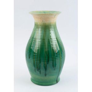 1940s and 1950s Remued (Australia) vases and ewers - price guide and values