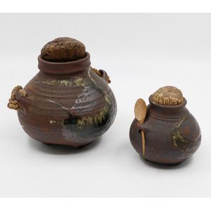 Pat Perrin Glazed Onion Pots with Original Corks - New Zealand Potters ...