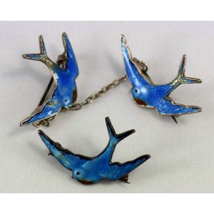 Silver and enamel blue bird brooch - Brooches - Jewellery