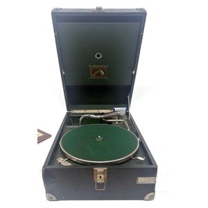 His Masters Voice (HMV) gramophones, 1920-40s - price guide and values
