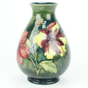 Hibiscus pattern by Moorcroft Pottery (England) - price guide and values