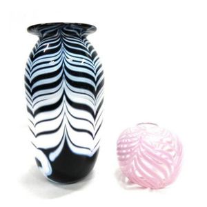Colin Heaney (Australia), late 20th century glass - price guide and values