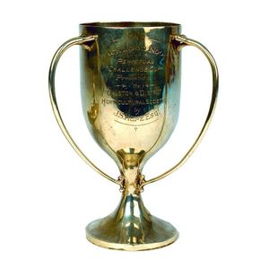 Indian Silver Trophy Cup with Sinuous Handles - Zother - Oriental