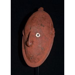 New Guinea tribal artefacts, masks and helmets - price guide and values ...