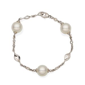 Paspaley pearls (Australia) bracelets & bangles - price guide and values