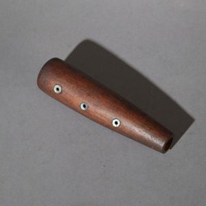 New Zealand Maori artefacts flute - price guide and values